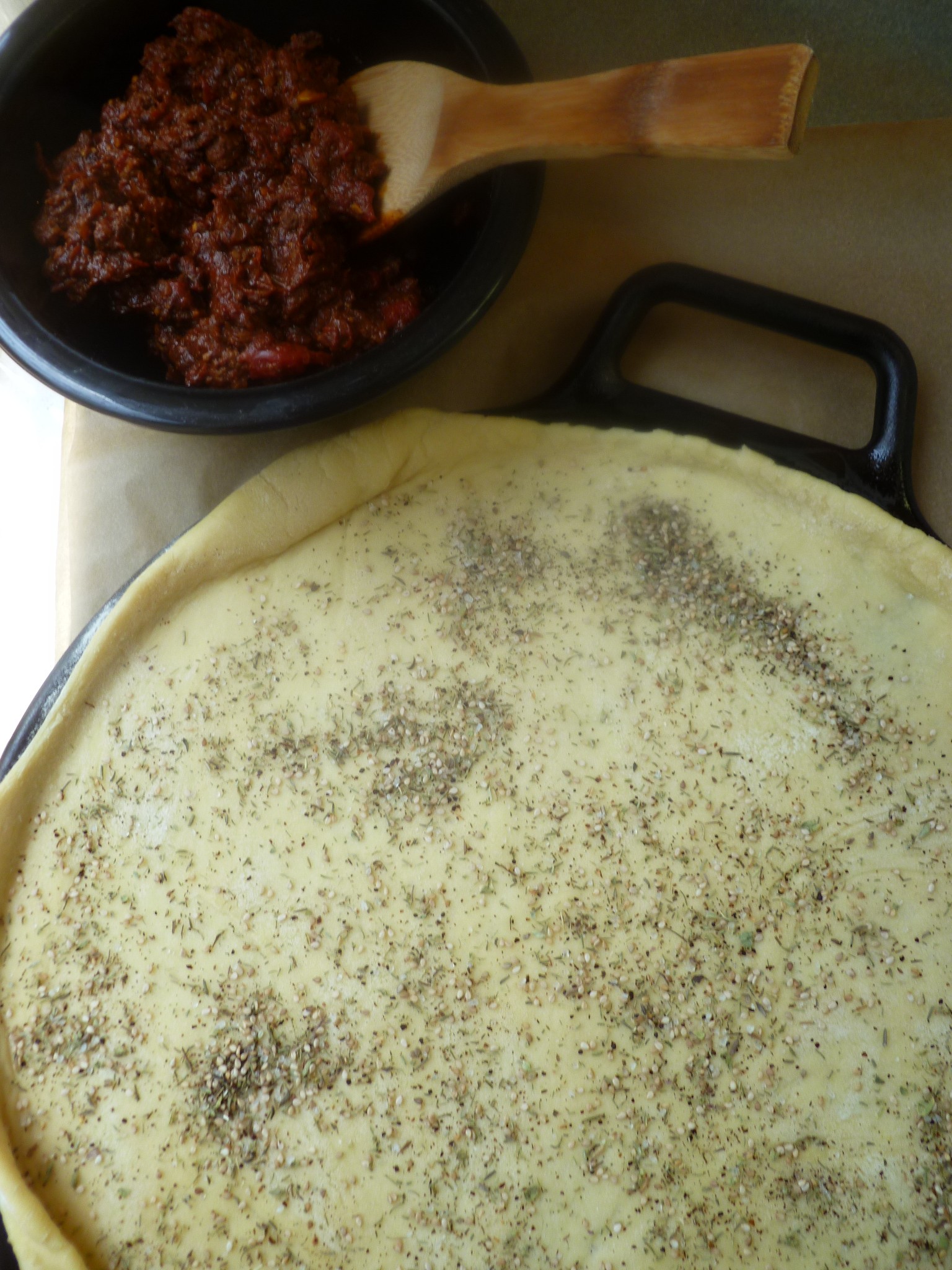 Mediterranean Merguez Flatbread with Hot Cilantro ~ Parsley Chutney ...